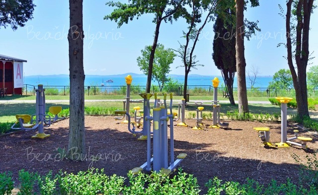 Sol Nessebar Bay in Nessebar: online booking, prices and reviews ...